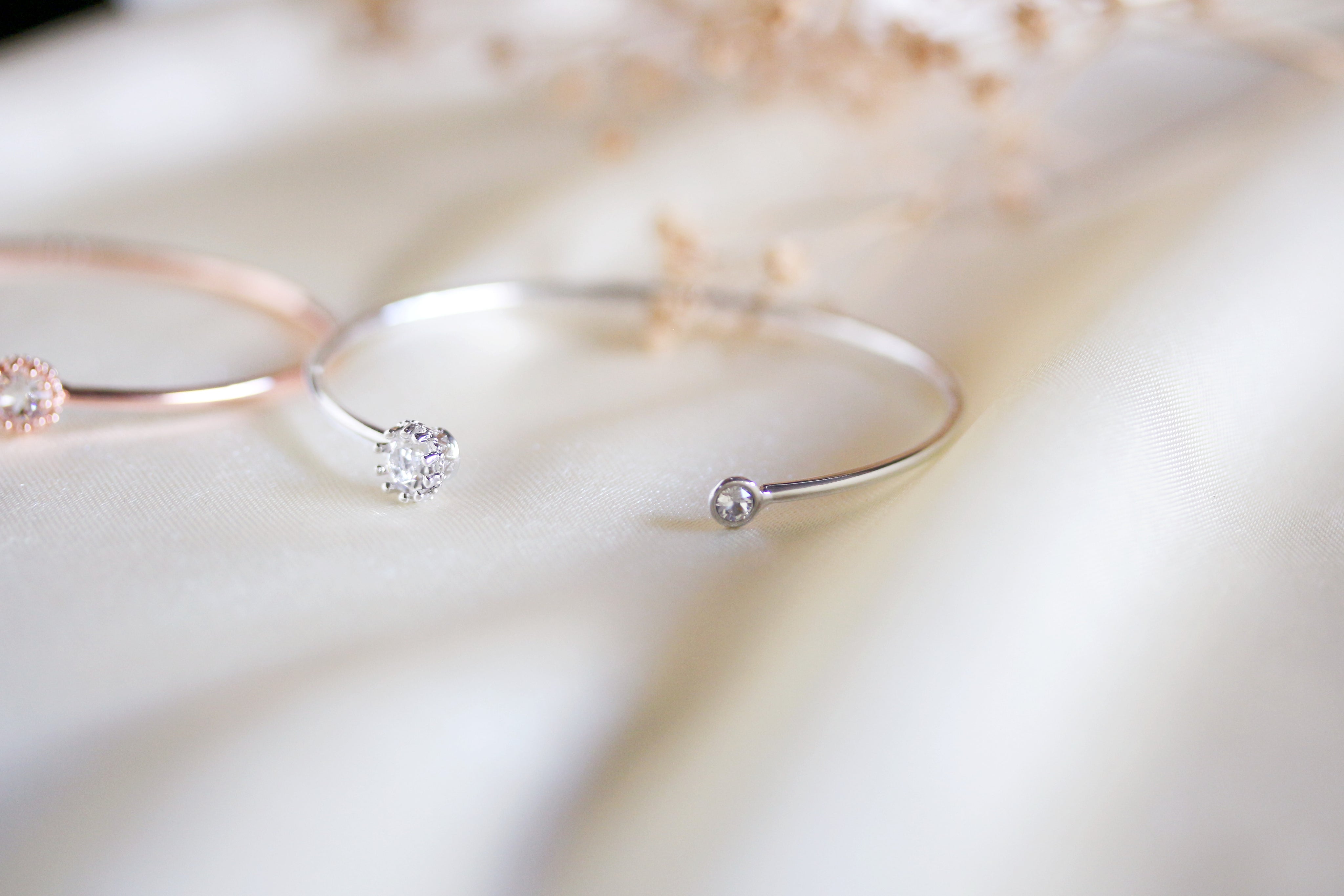 Crown Bangle – Her Jewellery