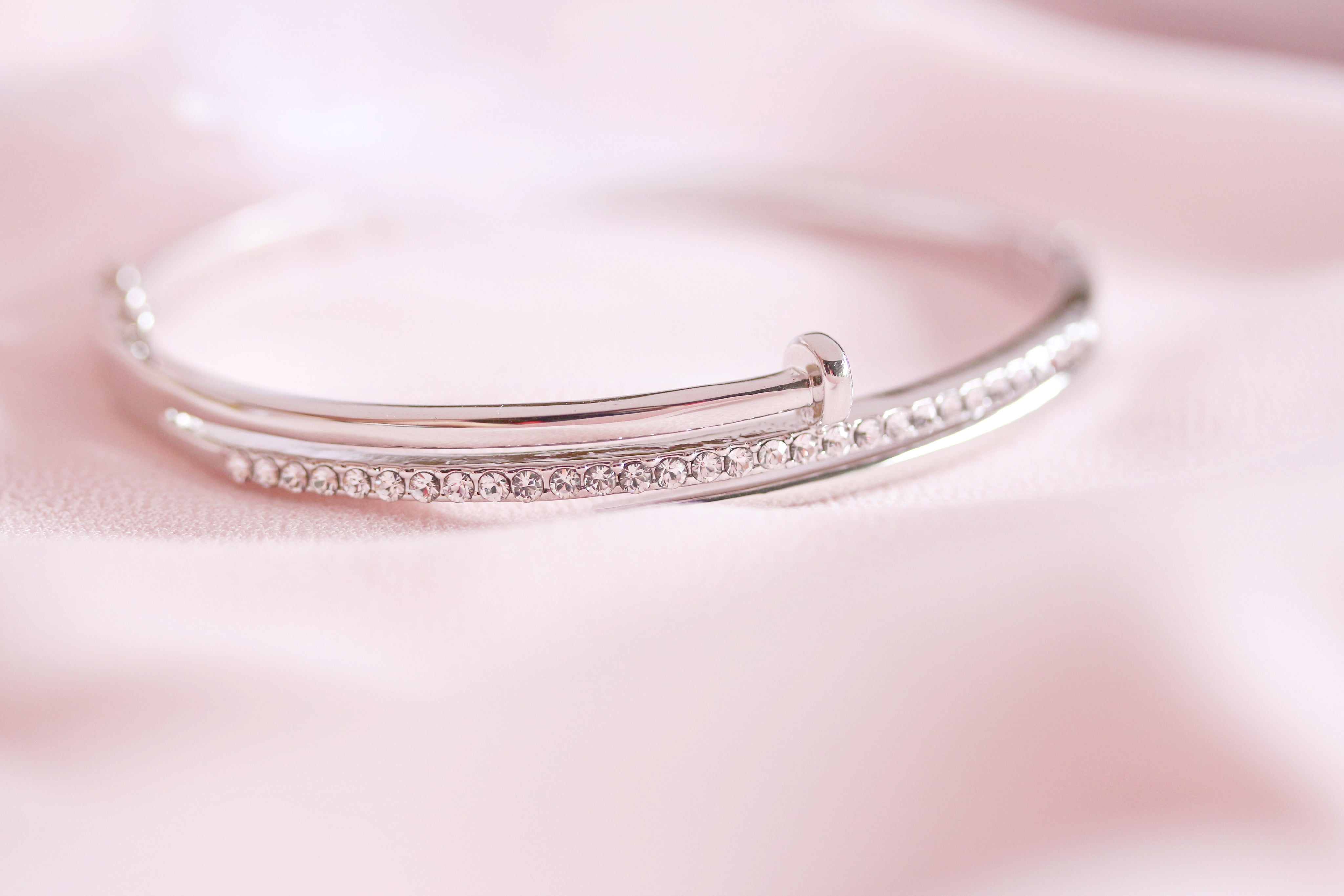 Knotty Nail Bangle – Her Jewellery