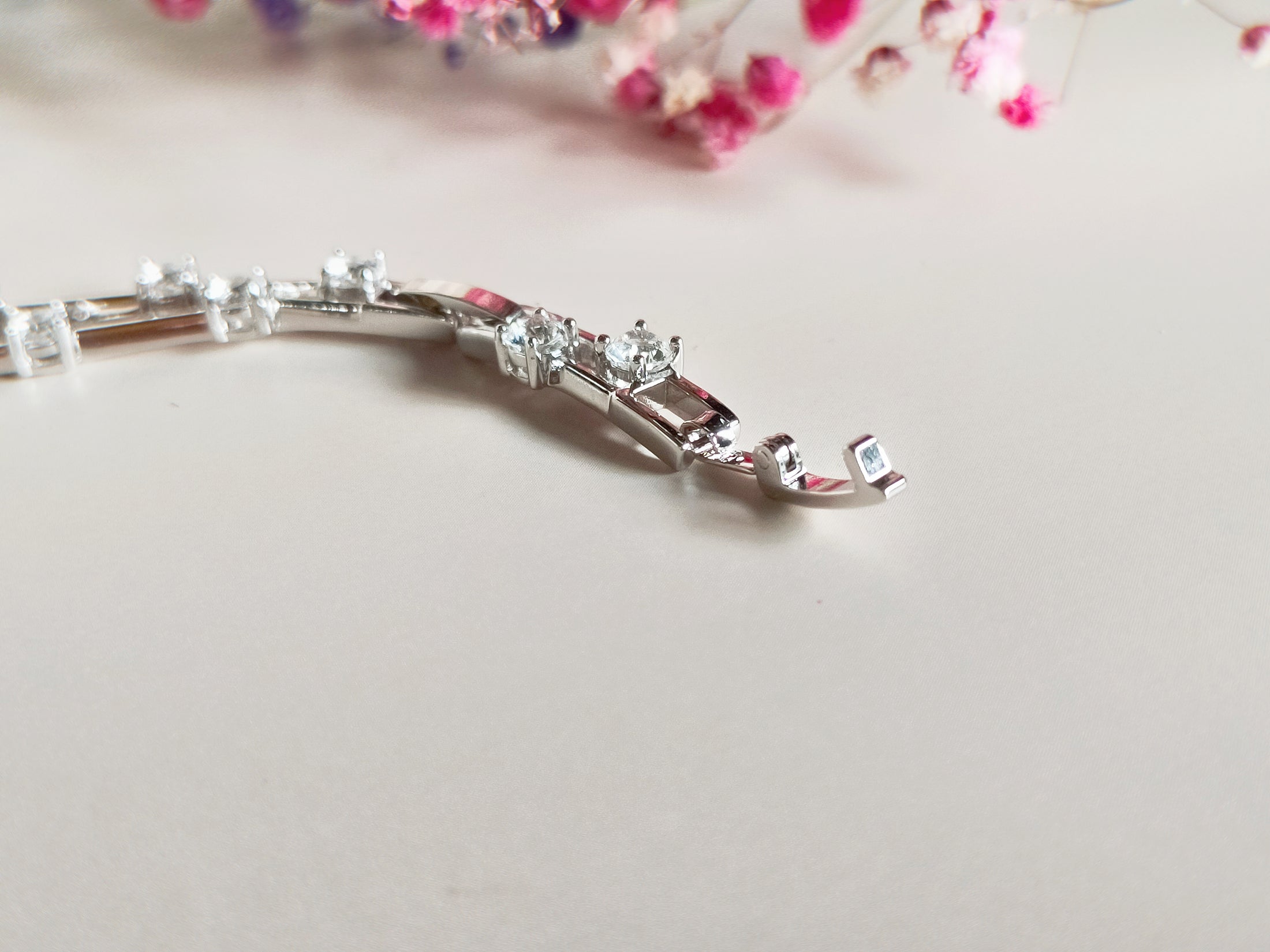 Bonding Bracelet – Her Jewellery